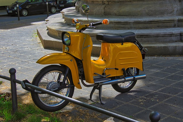 Die eSchwalbe 1st Edition: Der neueste Schrei im Elektro Roller Markt ...